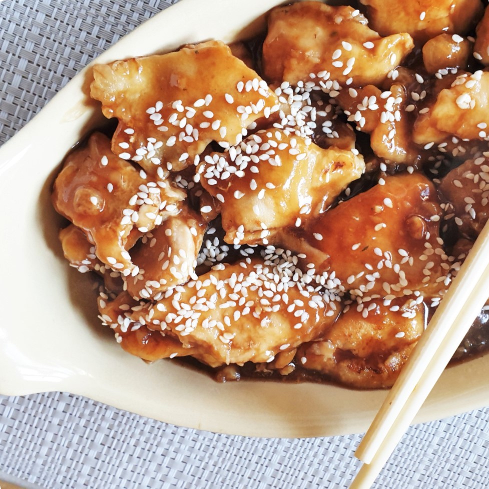 Easy sesame chicken with vegetable chow mein - Foodle Club