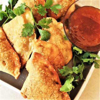 Beef samosas - with peas and potatoes - Foodle Club