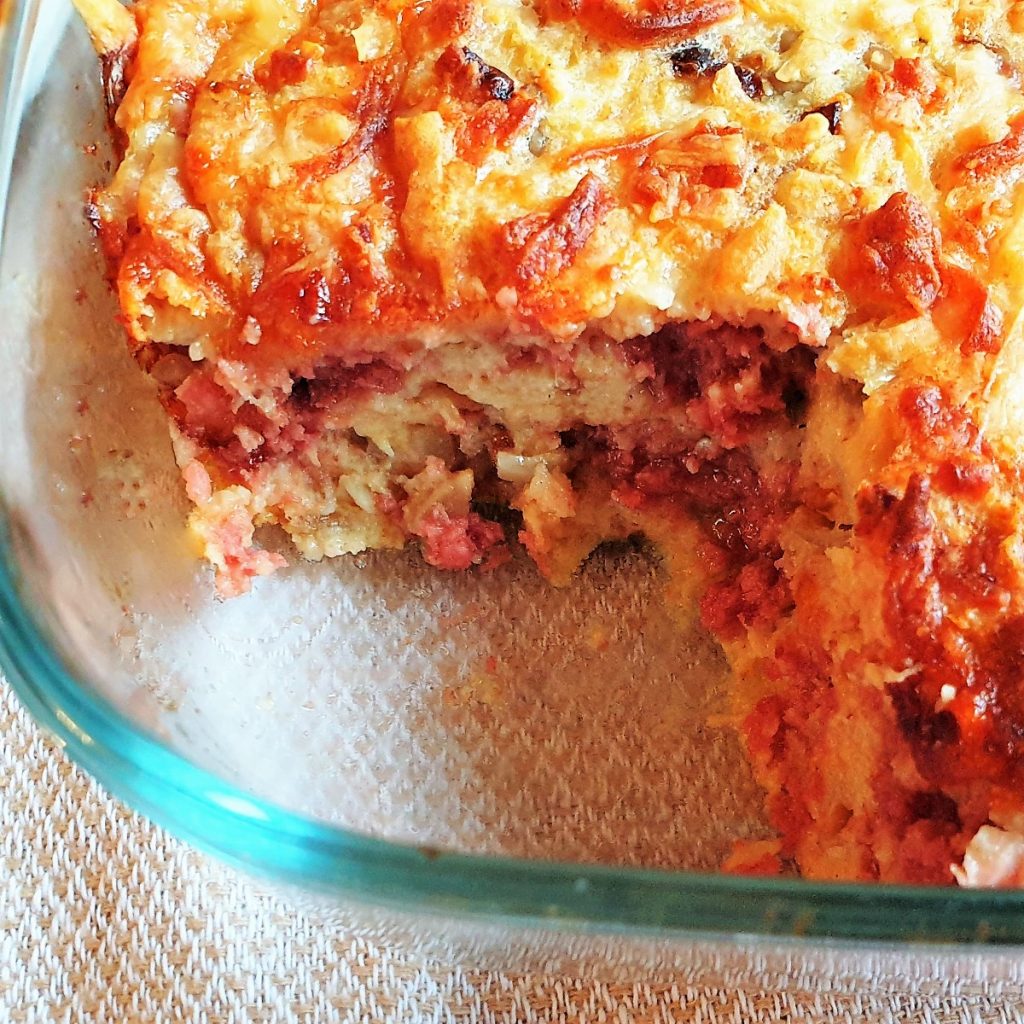 Crustless Bully Beef Quiche with a cheesy topping - Foodle Club