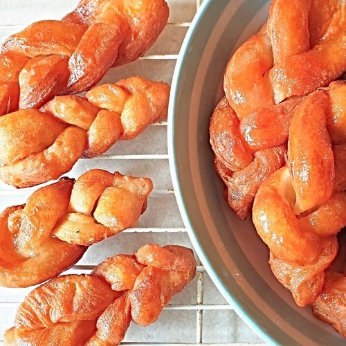 Easy Koeksisters with 2-ingredient dough - Foodle Club