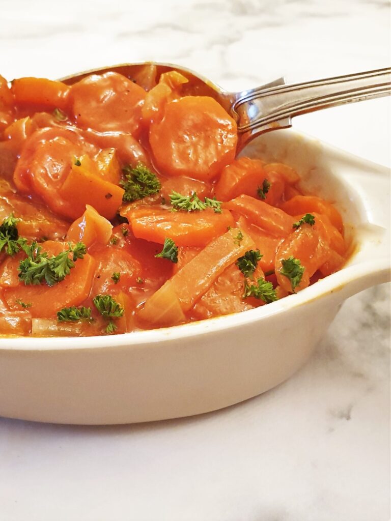Copper penny salad (sweet and sour carrot salad) - Foodle Club