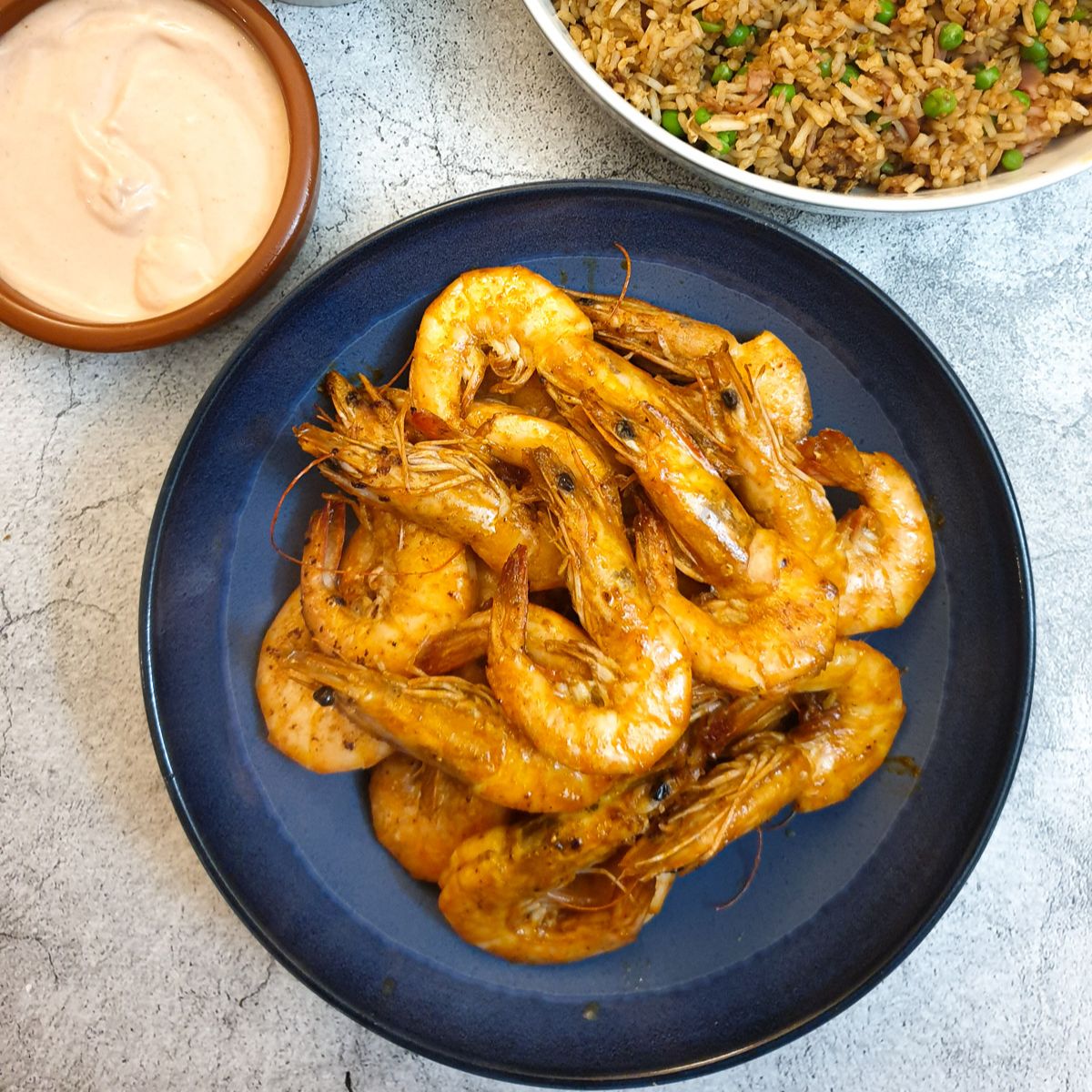Garlic butter prawns - Foodle Club