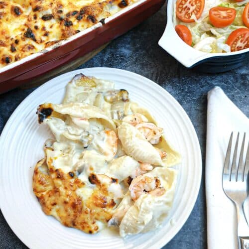 Seafood stuffed pasta shells - in a creamy cheese sauce - Foodle Club