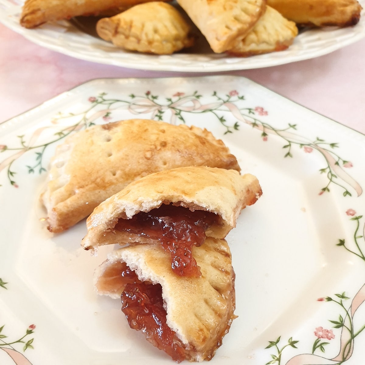 Jam turnovers - Foodle Club
