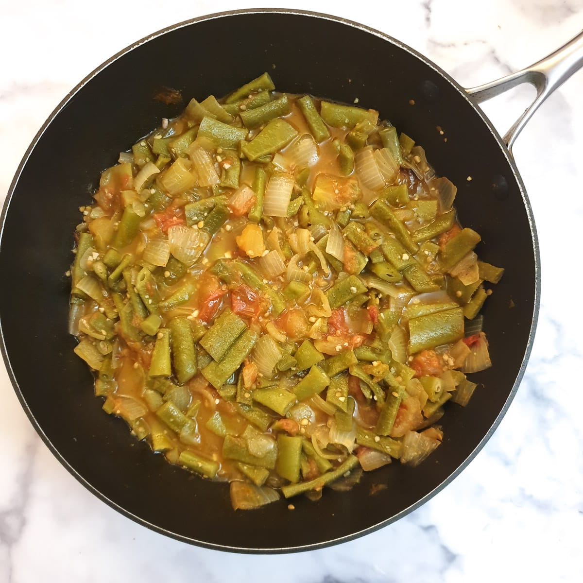 Middle Eastern-style runner beans - Foodle Club