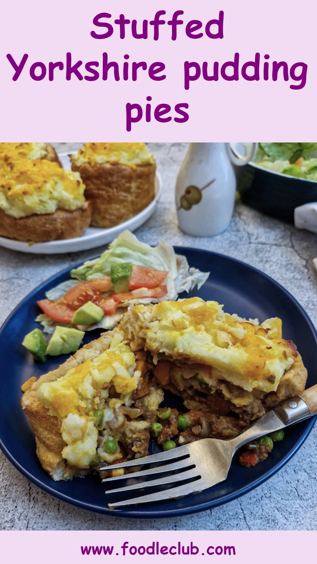Stuffed Yorkshire pudding pies - Foodle Club