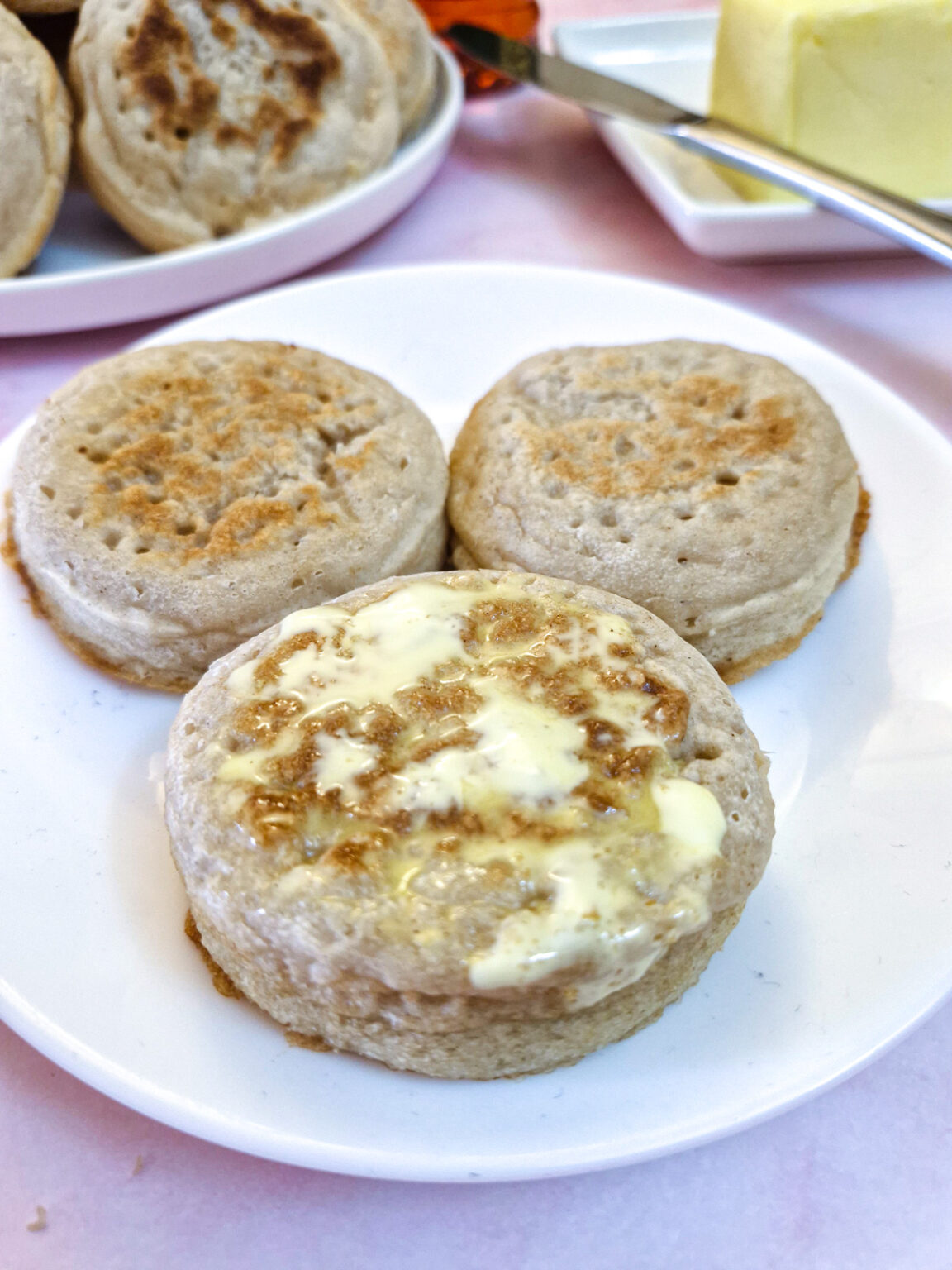 Proper English crumpets (pikelets) - Foodle Club
