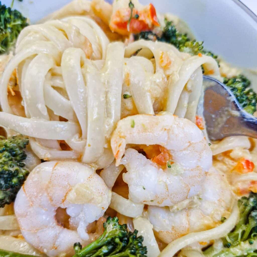 Easy lamb ragu with ground lamb and linguine - Foodle Club