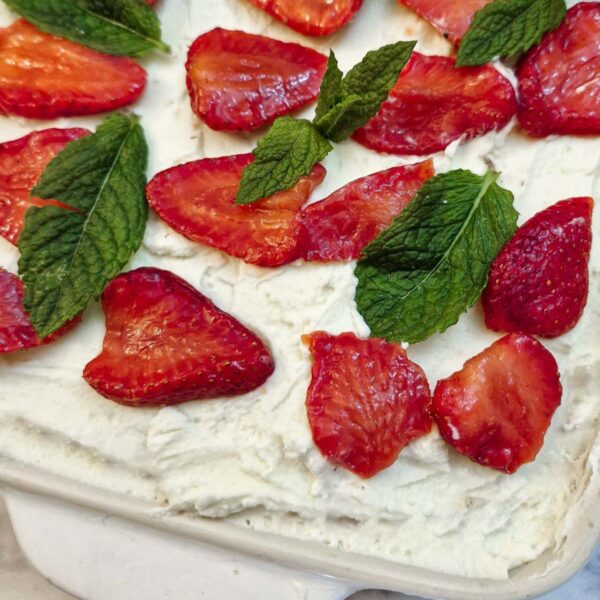 Easy homemade fish cakes with a crispy coating - Foodle Club